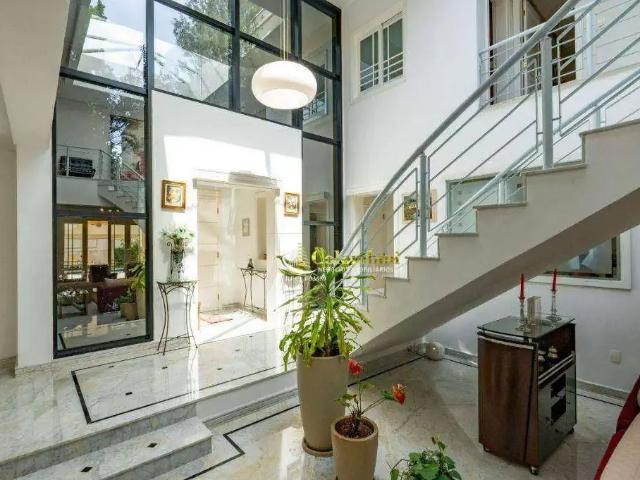 Casa / Sobrado em Condomínio para Locação em São Paulo/SP Chácara Monte Alegre 5 Quartos