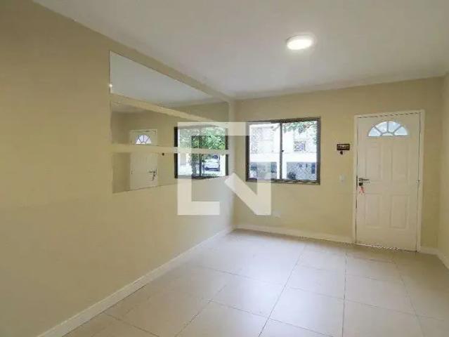 Casa / Sobrado em Condomínio para Locação em São Paulo/SP Cidade São Francisco 3 Quartos