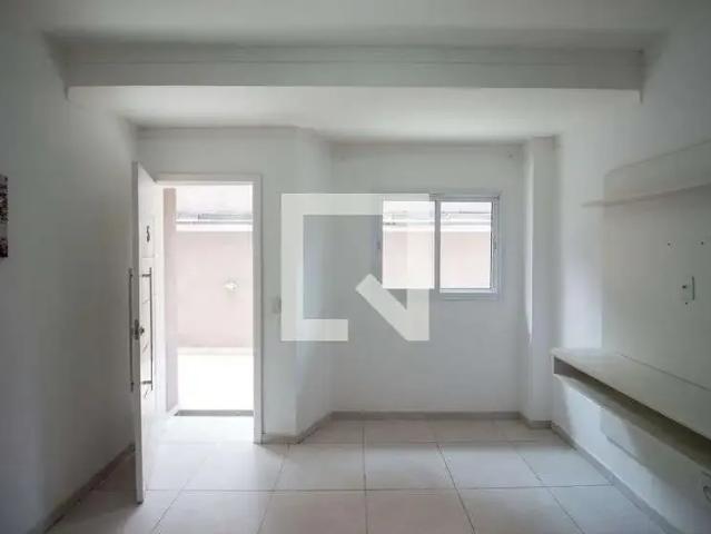 Casa / Sobrado em Condomínio para Locação em São Paulo/SP Itaquera 2 Quartos