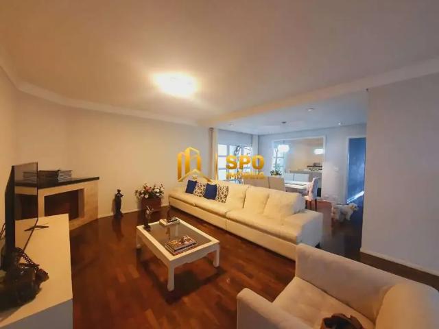 Casa / Sobrado em Condomínio para Locação em São Paulo/SP Jardim Campo Grande 3 Quartos
