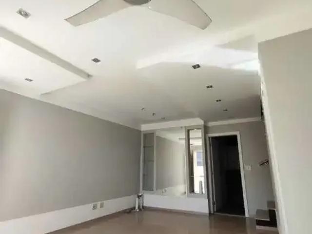 Casa / Sobrado em Condomínio para Locação em São Paulo/SP Jardim Pinheiros 3 Quartos