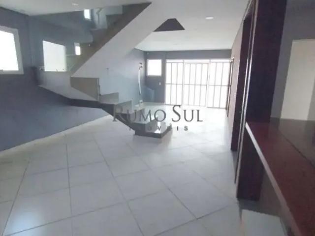 Casa / Sobrado em Condomínio para Locação em São Paulo/SP Moema 4 Quartos