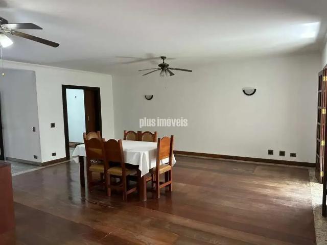 Casa / Sobrado em Condomínio para Locação em São Paulo/SP Moema 3 Quartos