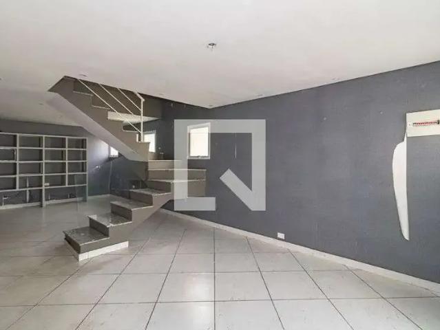 Casa / Sobrado em Condomínio para Locação em São Paulo/SP Moema 3 Quartos