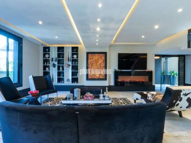 Casa / Sobrado em Condomínio para Locação em São Paulo/SP Morumbi 5 Quartos