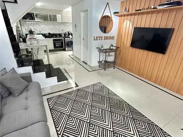 Casa / Sobrado em Condomínio para Locação em São Paulo/SP Parada Inglesa 2 Quartos