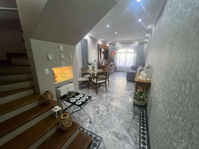 Casa / Sobrado em Condomínio para Locação em São Paulo/SP Parque Munhoz 3 Quartos
