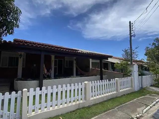 Casa / Sobrado em Condomínio para Locação em São Pedro da Aldeia/RJ Balneário São Pedro 3 Quartos