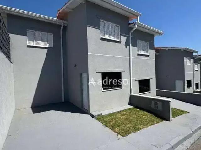 Casa / Sobrado em Condomínio para Locação em São Roque/SP Vila Santo Antônio 2 Quartos