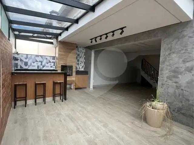 Casa / Sobrado em Condomínio para Locação em São Roque/SP Bairro do Cambará 2 Quartos
