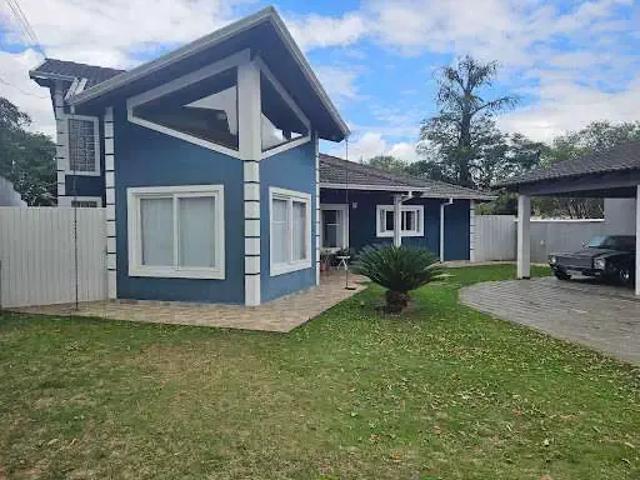 Casa / Sobrado em Condomínio para Locação em São Roque/SP Jardim Villaça 5 Quartos