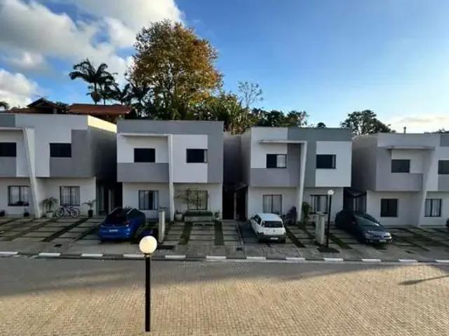 Casa / Sobrado em Condomínio para Locação em São Roque/SP Jardim Villaça 2 Quartos