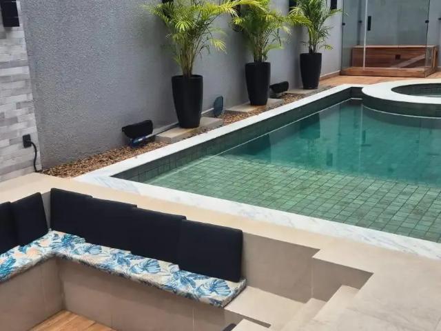 Casa / Sobrado em Condomínio para Locação em Santana de Parnaíba/SP Colinas da Anhangüera 4 Quartos
