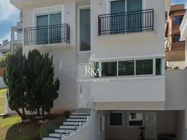 Casa / Sobrado em Condomínio para Locação em Santana de Parnaíba/SP Alphaville 4 Quartos