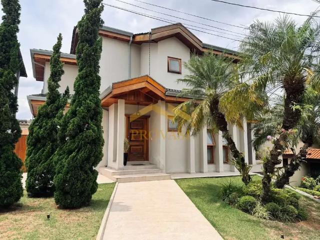Casa / Sobrado em Condomínio para Locação em Santana de Parnaíba/SP Alphaville 4 Quartos