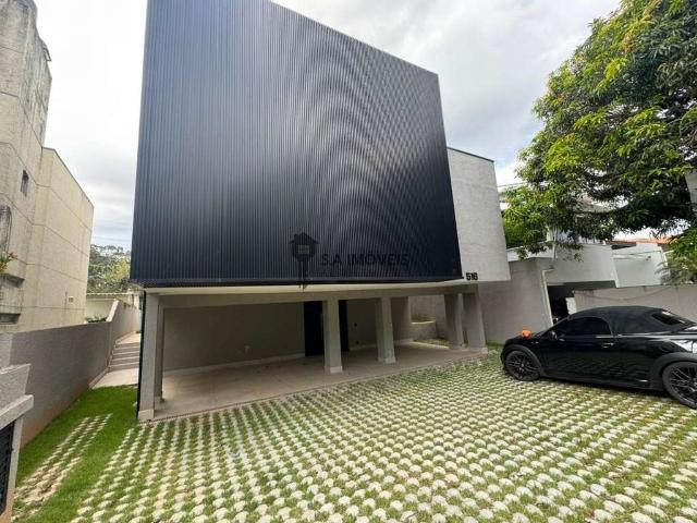 Casa / Sobrado em Condomínio para Locação em Santana de Parnaíba/SP Alphaville 4 Quartos