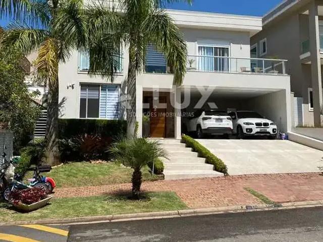 Casa / Sobrado em Condomínio para Locação em Santana de Parnaíba/SP Alphaville 4 Quartos