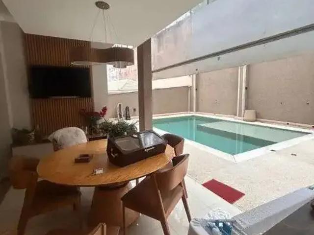 Casa / Sobrado em Condomínio para Locação em Santana de Parnaíba/SP Alphaville 4 Quartos