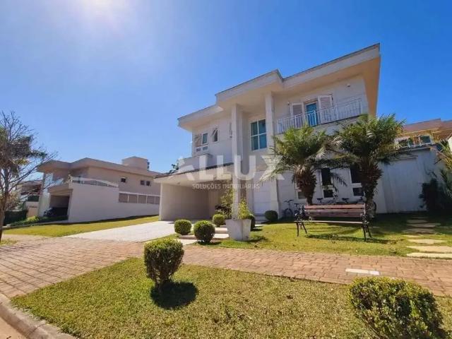 Casa / Sobrado em Condomínio para Locação em Santana de Parnaíba/SP Alphaville 4 Quartos