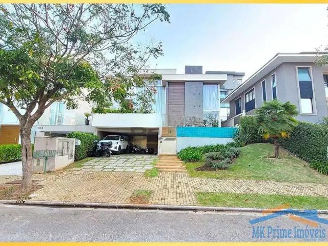 Casa / Sobrado em Condomínio para Locação em Santana de Parnaíba/SP Alphaville 4 Quartos