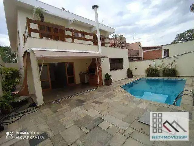 Casa / Sobrado em Condomínio para Locação em Santana de Parnaíba/SP Alphaville 4 Quartos