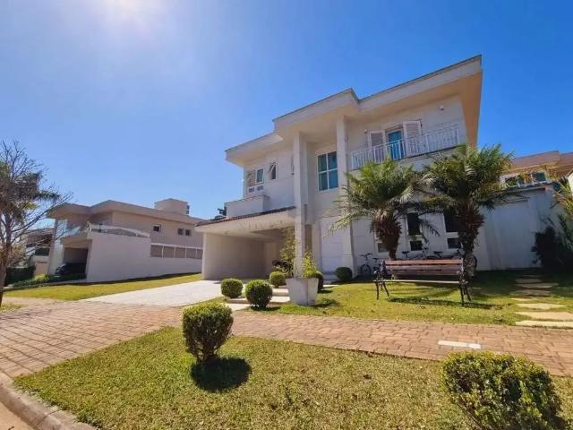 Casa / Sobrado em Condomínio para Locação em Santana de Parnaíba/SP Alphaville 4 Quartos
