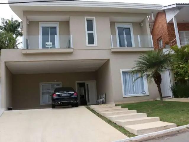 Casa / Sobrado em Condomínio para Locação em Santana de Parnaíba/SP Alphaville 4 Quartos