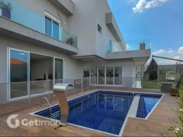 Casa / Sobrado em Condomínio para Locação em Santana de Parnaíba/SP Alphaville 4 Quartos