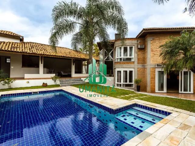 Casa / Sobrado em Condomínio para Locação em Santana de Parnaíba/SP Alphaville 4 Quartos