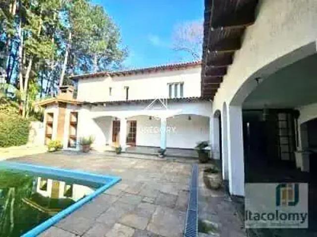 Casa / Sobrado em Condomínio para Locação em Santana de Parnaíba/SP Alphaville 4 Quartos