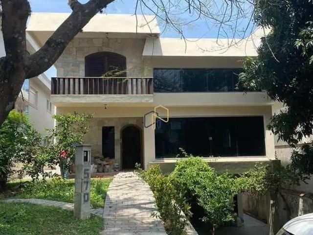 Casa / Sobrado em Condomínio para Locação em Santana de Parnaíba/SP Alphaville Residencial 3 4 Quartos