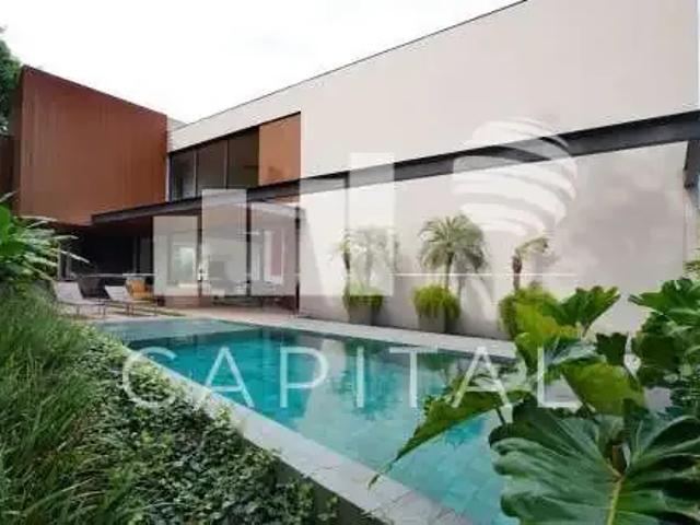 Casa / Sobrado em Condomínio para Locação em Santana de Parnaíba/SP Alphaville 4 Quartos