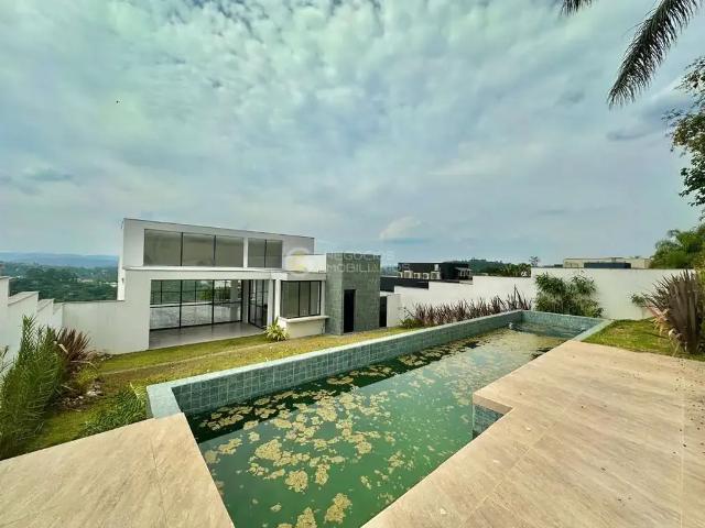Casa / Sobrado em Condomínio para Locação em Santana de Parnaíba/SP Alphaville 4 Quartos