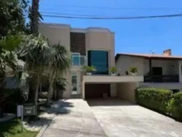 Casa / Sobrado em Condomínio para Locação em Santana de Parnaíba/SP Alphaville 4 Quartos