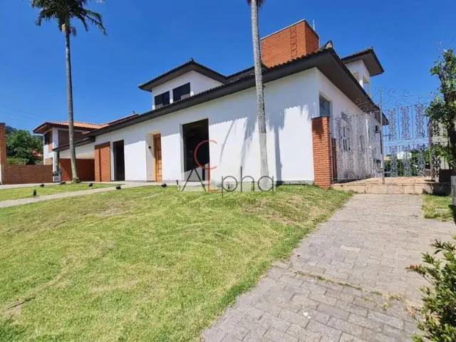 Casa / Sobrado em Condomínio para Locação em Santana de Parnaíba/SP Alphaville 4 Quartos
