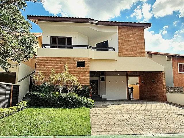 Casa / Sobrado em Condomínio para Locação em Santana de Parnaíba/SP Alphaville 4 Quartos