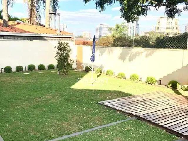 Casa / Sobrado em Condomínio para Locação em Santana de Parnaíba/SP Alphaville 4 Quartos