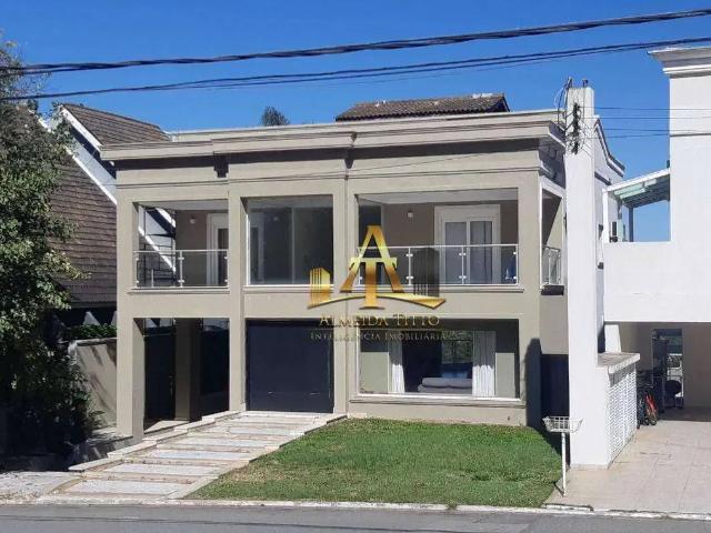 Casa / Sobrado em Condomínio para Locação em Santana de Parnaíba/SP Alphaville 4 Quartos