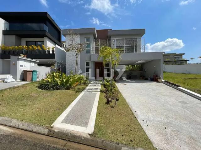 Casa / Sobrado em Condomínio para Locação em Santana de Parnaíba/SP Alphaville 4 Quartos