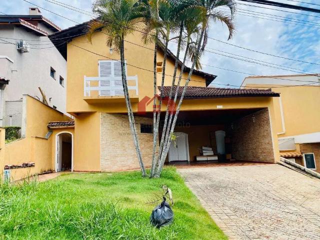 Casa / Sobrado em Condomínio para Locação em Santana de Parnaíba/SP Alphaville 4 Quartos