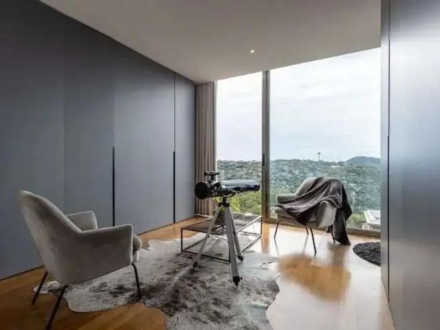 Casa / Sobrado em Condomínio para Locação em Santana de Parnaíba/SP Alphaville 4 Quartos