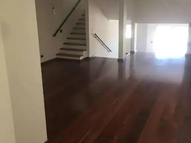 Casa / Sobrado em Condomínio para Locação em Santana de Parnaíba/SP Alphaville 4 Quartos