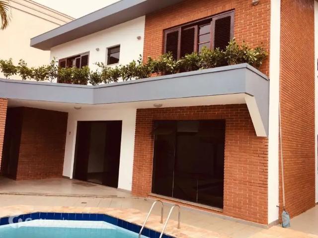 Casa / Sobrado em Condomínio para Locação em Santana de Parnaíba/SP Alphaville 4 Quartos