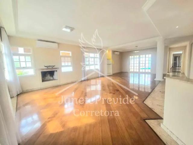 Casa / Sobrado em Condomínio para Locação em Santana de Parnaíba/SP Alphaville 4 Quartos