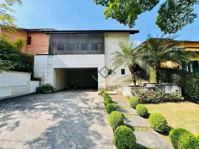 Casa / Sobrado em Condomínio para Locação em Santana de Parnaíba/SP Alphaville Residencial 5 4 Quartos