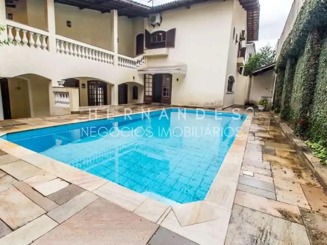 Casa / Sobrado em Condomínio para Locação em Santana de Parnaíba/SP Alphaville 4 Quartos