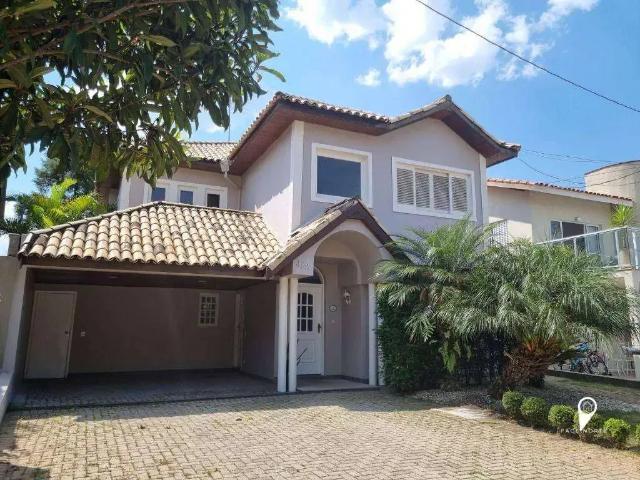 Casa / Sobrado em Condomínio para Locação em Santana de Parnaíba/SP Alphaville 4 Quartos