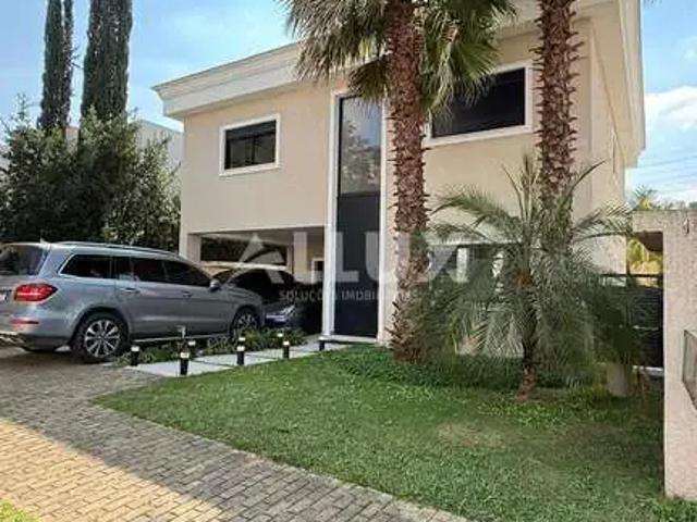 Casa / Sobrado em Condomínio para Locação em Santana de Parnaíba/SP Alphaville 4 Quartos