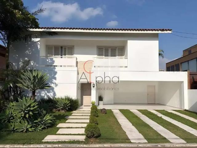Casa / Sobrado em Condomínio para Locação em Santana de Parnaíba/SP Alphaville 4 Quartos