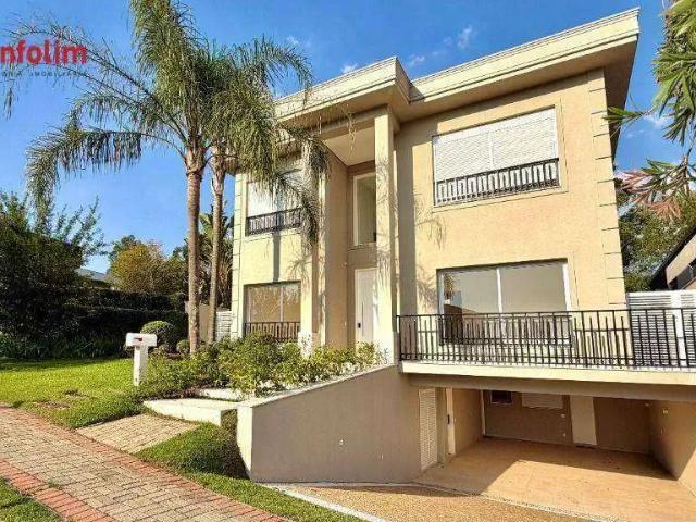 Casa / Sobrado em Condomínio para Locação em Santana de Parnaíba/SP Alphaville 4 Quartos